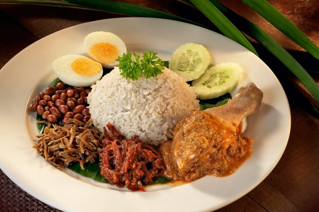 Best Malaysian Food Near Me: Your Guide to Local Delights! - FindaMenus